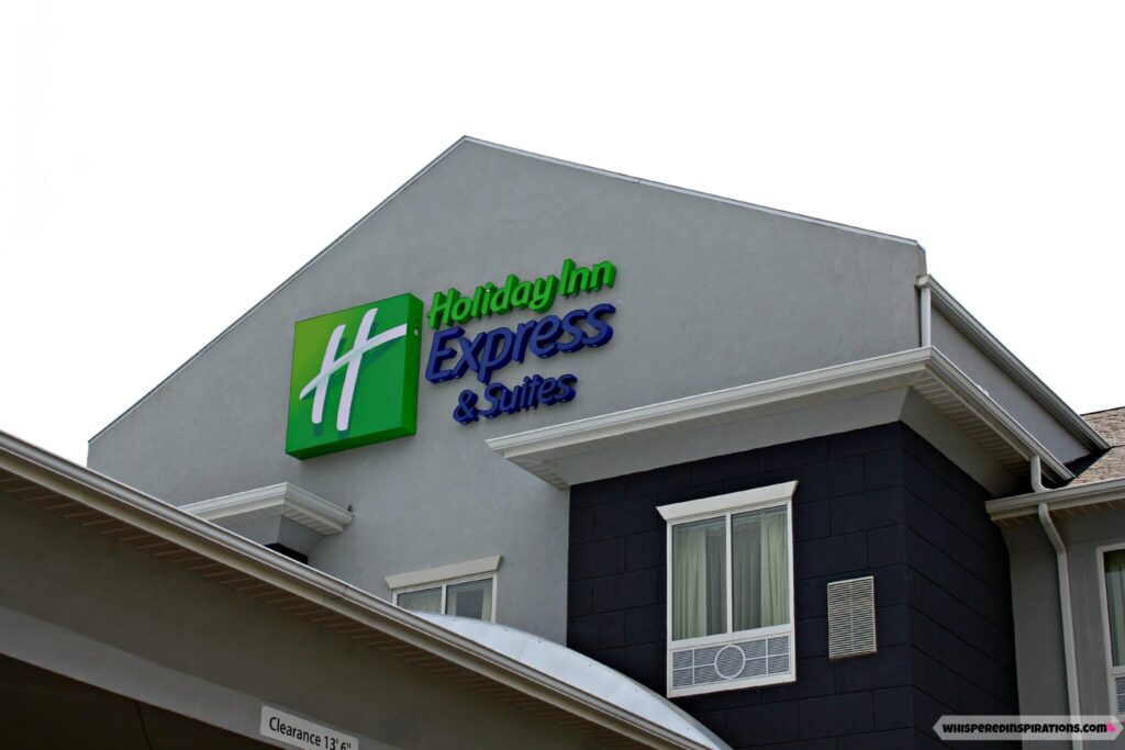 Holiday Inn Express: Delicious, Warm Breakfast and An Express Start ...
