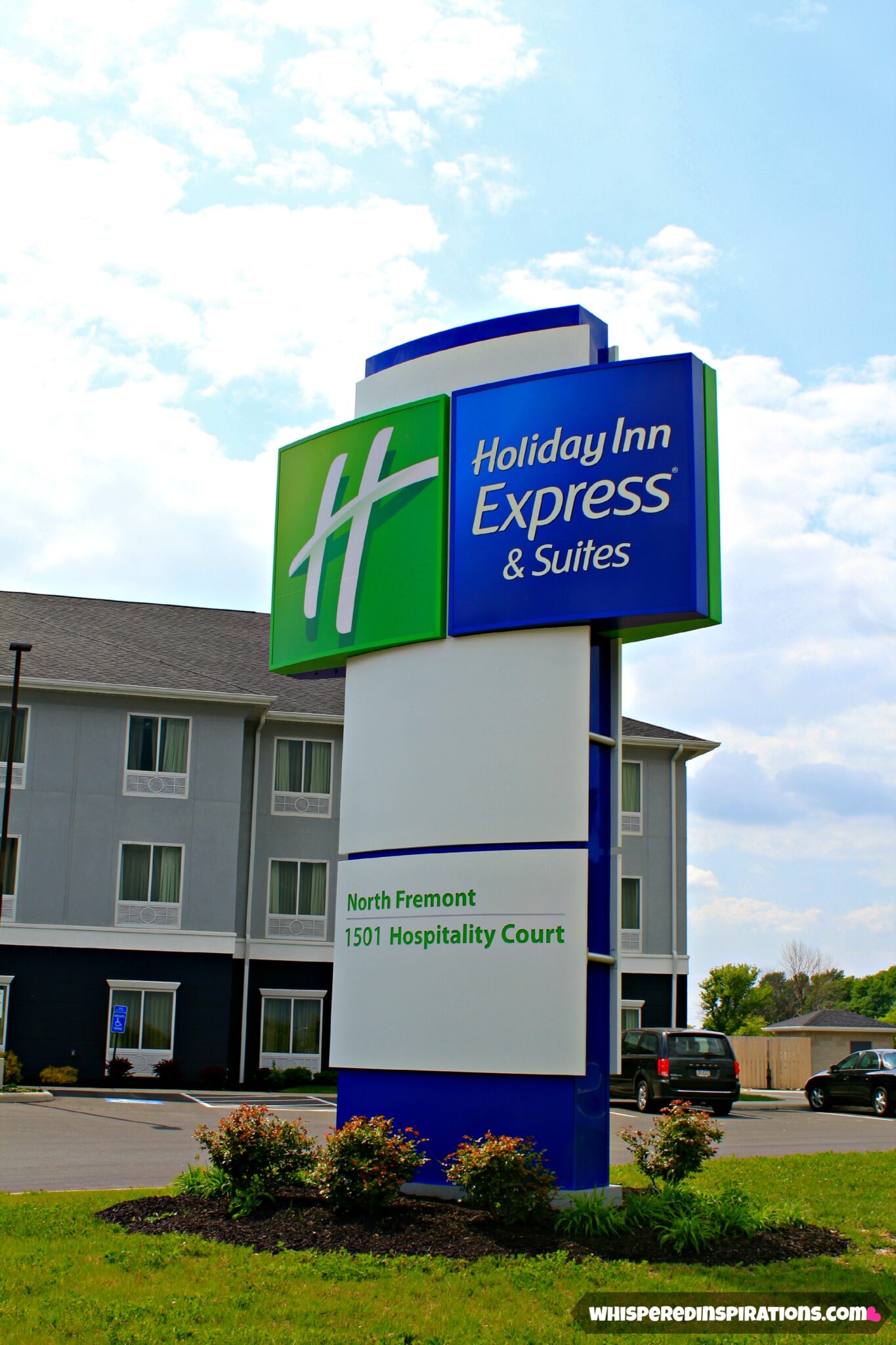 Holiday Inn Express & Suites: Check-In With Our Family Into Our King ...