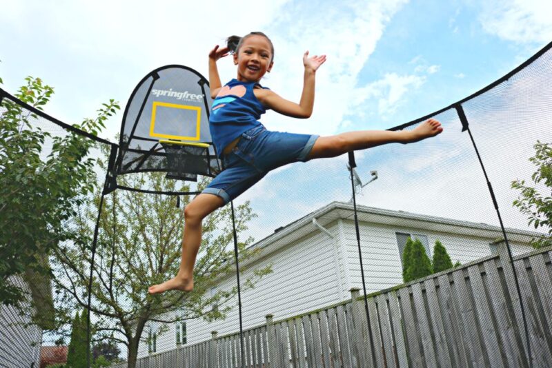 Our Bouncy Summer So Far + the Springfree Trampoline Summer Jumpoff ...