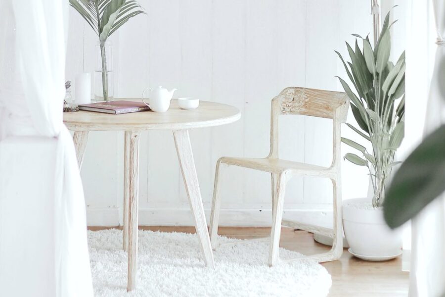 9 Must-Have Summer Essentials for Everyone! - Whispered Inspirations