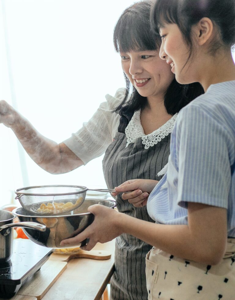 Falling in Love with NOW FRESH Kibble - Whispered Inspirations